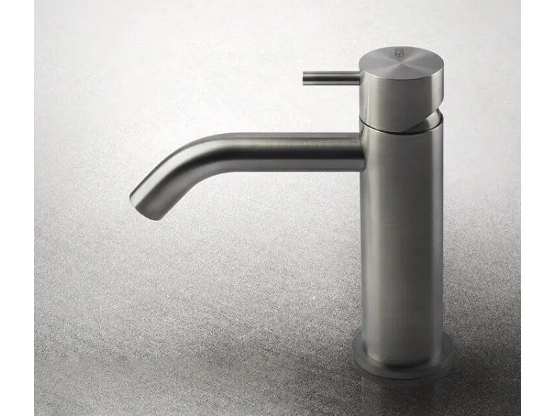 Rubinetteria Gessi 316 Flessa: design moderno per architetti.